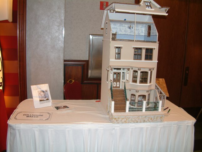 www.cdhm.org May 2008 CDHM Dollhouse Miniature Show Review